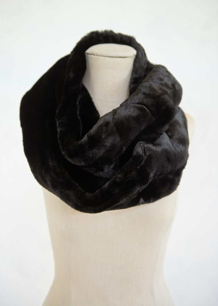 Lush Scarf | Minky Couture