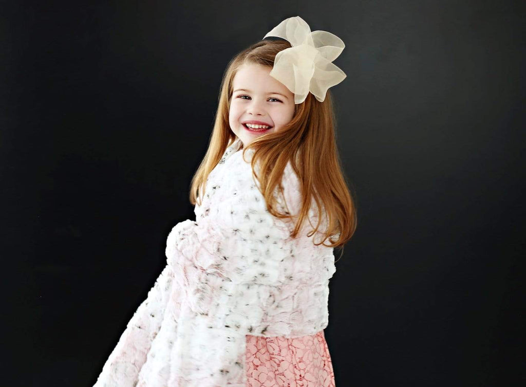 Sandra Pink Plush Blanket | Minky Couture